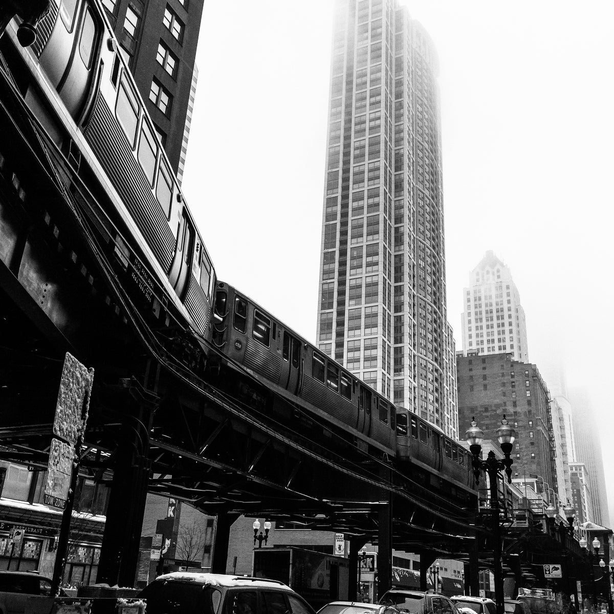 Chicago Train - Art Print by Morten Holbein | GIANT ART